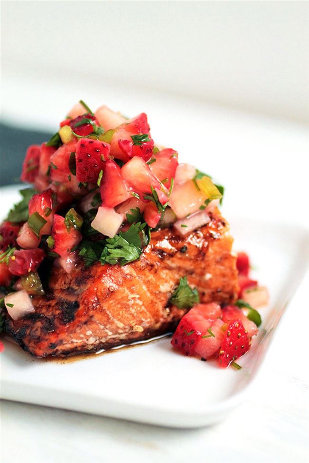 Salmón con Salsa de Fresa - Una Receta Saludable -Vida Bonita y Saludable